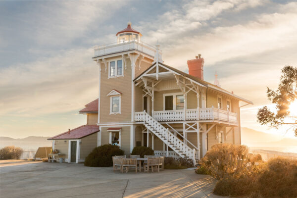 14 Historic Lighthouses that Still Watch Over the California Coast | CABBI